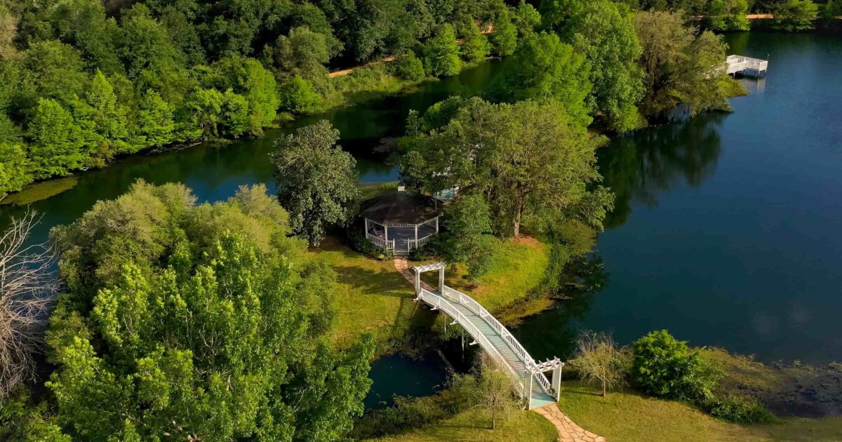 We deliver Structural Steel and Aluminum to Cat… | Steel Supply LP